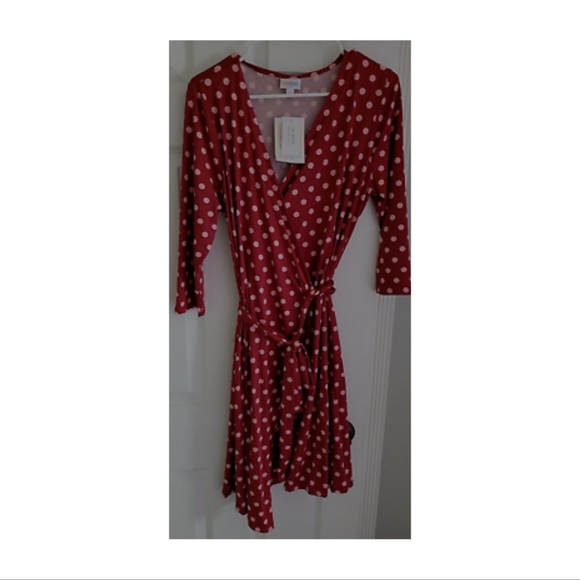LuLaRoe | Dresses | Lularoe Michelle Wrap Dress In Red Polka Dot Print ...